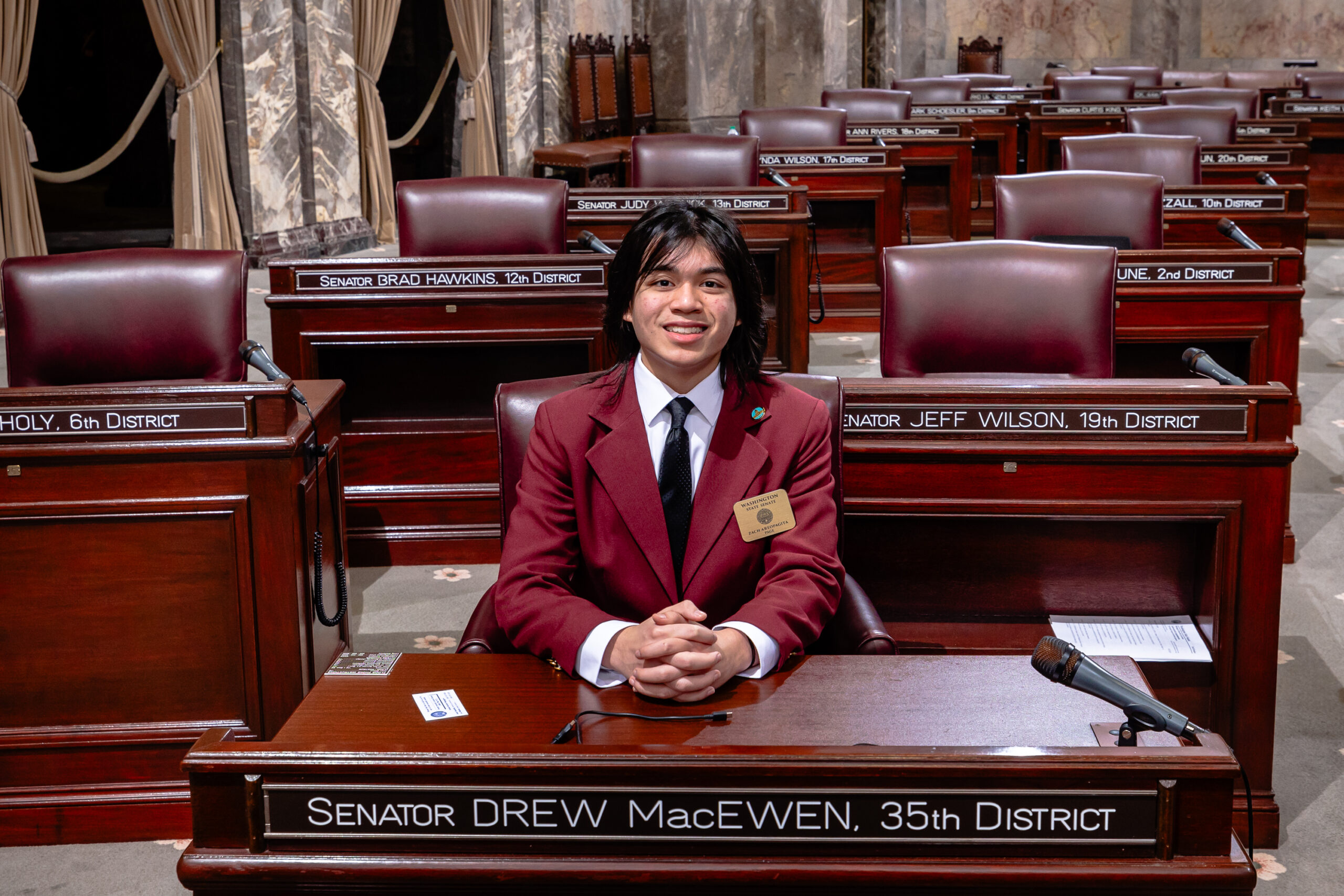 Zach Areopagita serves as page for Sen. Drew MacEwen - Drew MacEwen